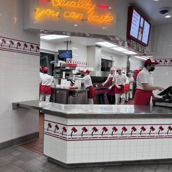 IN-N-OUT BURGER - Updated June 2025 - 143 Photos & 74 Reviews - 2405 W ...