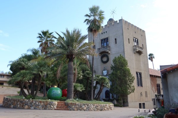 BENEDICT CASTLE - 93 Photos - 5445 Chicago Ave, Riverside, California ...