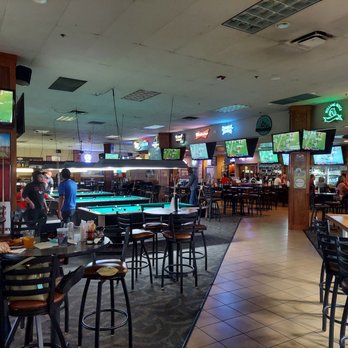 SHARK’S - Updated November 2024 - 43 Photos & 82 Reviews - 10320 ...