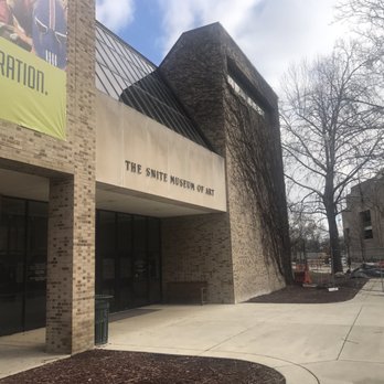 RACLIN MURPHY MUSEUM OF ART - Updated July 2025 - 10 Photos - 100 Moose ...