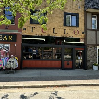 TELLO ITALIAN BISTRO - Updated September 2024 - 65 Photos & 214 Reviews ...