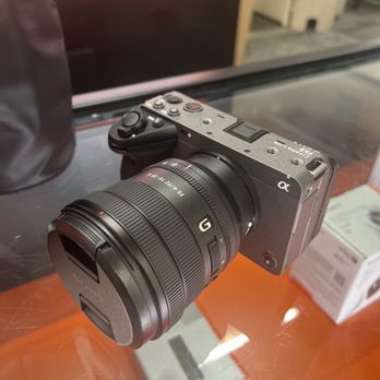 SAMY’S CAMERA with 186 real customer photos - Updated August 2024 ...