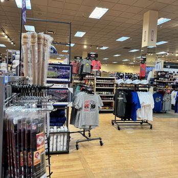 RALLY HOUSE KANSAS SAMPLER OAK PARK - Updated December 2025 - 49 Photos ...