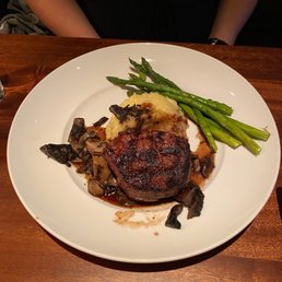 SEASONS 52 - Updated October 2025 - 1182 Photos & 1276 Reviews - 1770 E ...