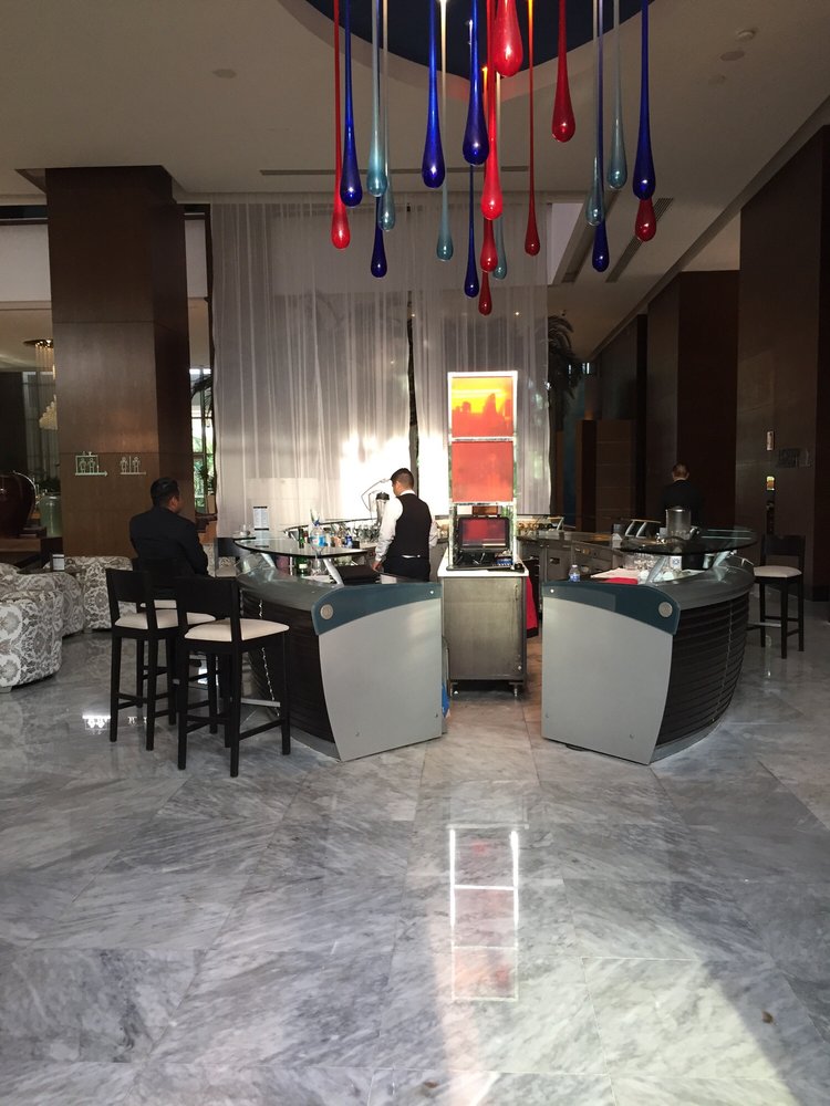 LUXXE BAR - Updated December 2025 - Paseo de las Moras S/N, Nuevo ...