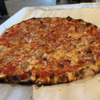 SALLY’S APIZZA - Updated September 2025 - 151 Photos & 99 Reviews ...