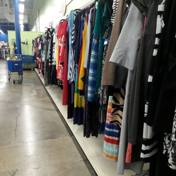 GOODWILL STORE - Updated January 2026 - 39 Photos & 14 Reviews - 512 S ...