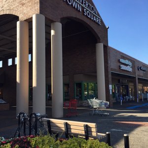 WASHINGTON SQUARE - 121 Photos & 227 Reviews - Shopping Centers - 9585 ...