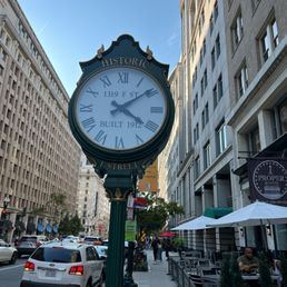 PROPER 21 - F STREET - Updated December 2025 - 1082 Photos & 914 ...