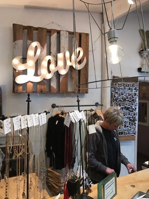 J ROBERTS - Updated October 2025 - 12 Photos & 17 Reviews - 2608 ...