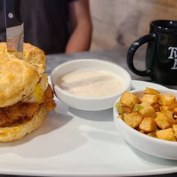 TWISTED BISCUIT BRUNCH - Updated June 2025 - 209 Photos & 172 Reviews ...