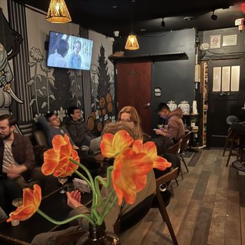 THE ALIBI BOURBON AND COCKTAIL LOUNGE - Updated October 2024 - 144 ...