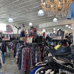 PAVEMENT - MODERN & RECYCLED FASHION - 57 Photos & 64 Reviews - 611 S ...