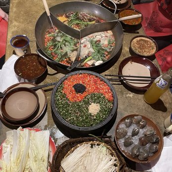 CHONGQING LAO ZAO - Updated September 2024 - 1113 Photos & 341 Reviews ...
