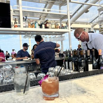 OFFSHORE ROOFTOP - Updated May 2025 - 944 Photos & 537 Reviews - 1000 E ...