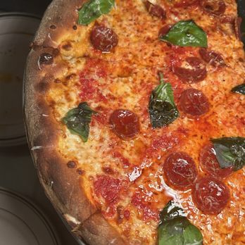 BIRD PIZZERIA - Updated May 2025 - 235 Photos & 134 Reviews - 510 E ...