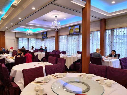 JOYFUL SEAFOOD RESTAURANT - Updated December 2025 - 435 Photos & 43 ...