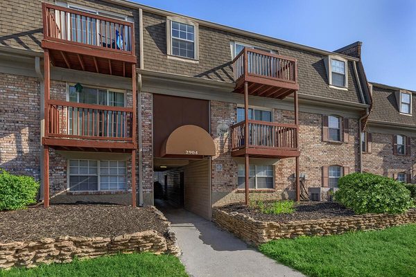 CHESTNUT RIDGE APARTMENTS - Updated December 2025 - 30 Photos - 9601 ...