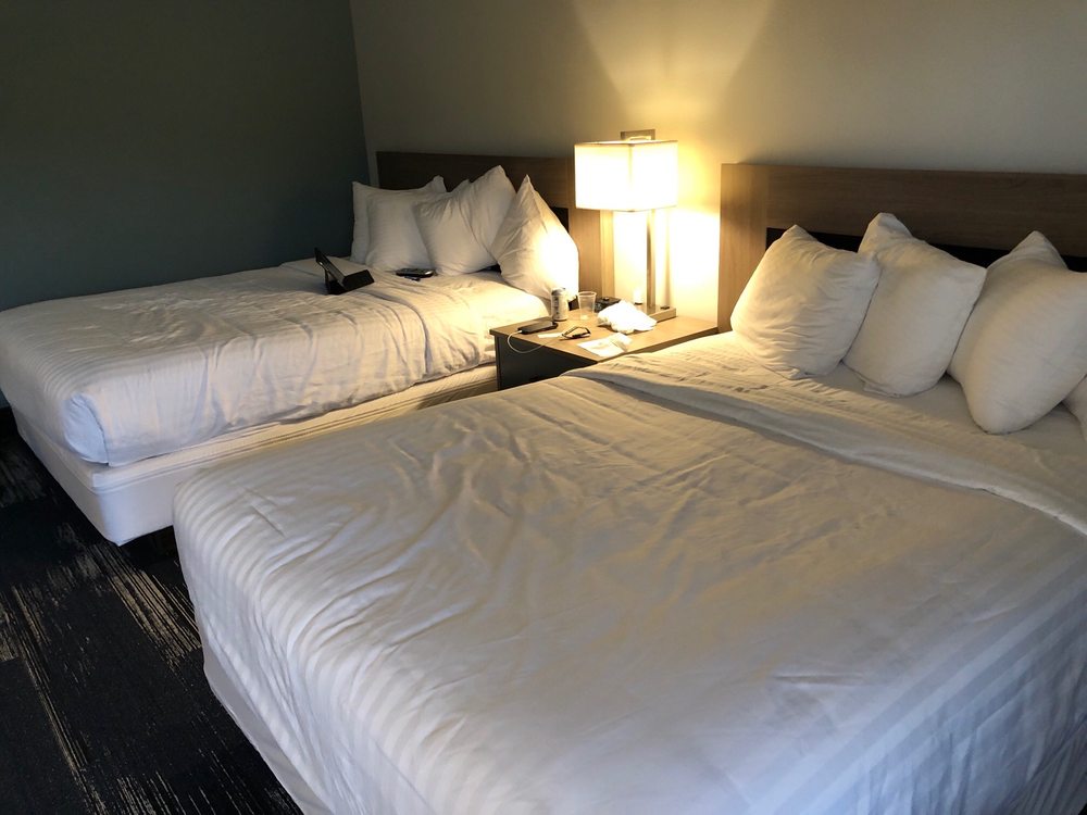 EDGEWATER INN - 50 Photos & 68 Reviews - 275 E Johnson Ave, Coos Bay ...