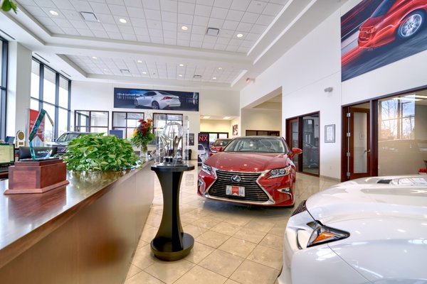 LEXUS OF MANCHESTER - Updated October 2025 - 21 Photos & 69 Reviews ...