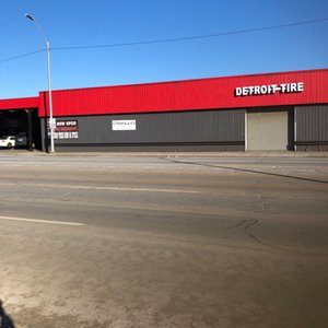 MIDWEST WHEEL & TIRE - Updated July 2025 - 64 Reviews - 2245 Pontiac Rd ...