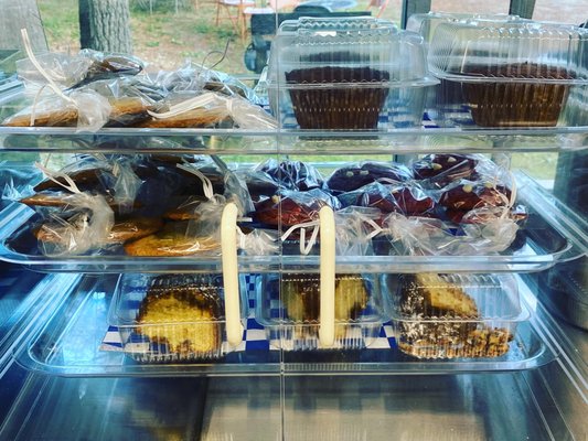 ALLEY CAT SNACKS - 12 Photos - 13110 26 Mile Rd, Shelby Township ...