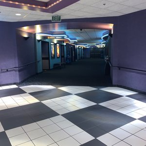 REGAL EAGLE RIDGE MALL - 40 Photos & 25 Reviews - 955 Eagle Ridge Drive ...