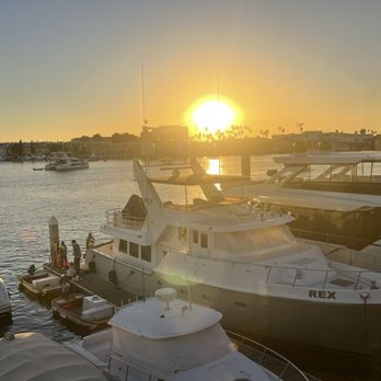 RUSTY PELICAN - Updated January 2025 - 2512 Photos & 2256 Reviews ...