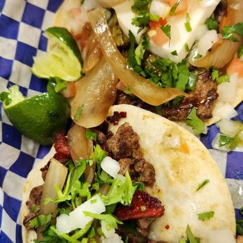 VOLCANES TAQUERIA - Updated June 2024 - 65 Photos & 35 Reviews - 1815 W ...