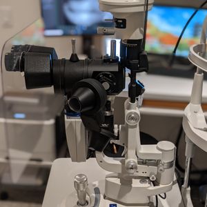 MODERN EYEWEAR OPTOMETRY - Updated September 2024 - 39 Photos & 155 ...