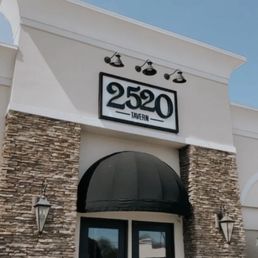 2520 TAVERN - Updated December 2025 - 362 Photos & 226 Reviews - 2520 ...