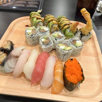 SUSHI LOVER MADISON - Updated May 2024 - 50 Photos & 14 Reviews - 72 W ...