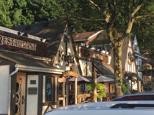 KROGH’S RESTAURANT & BREW PUB - 199 Photos & 293 Reviews - Pubs - 23 ...