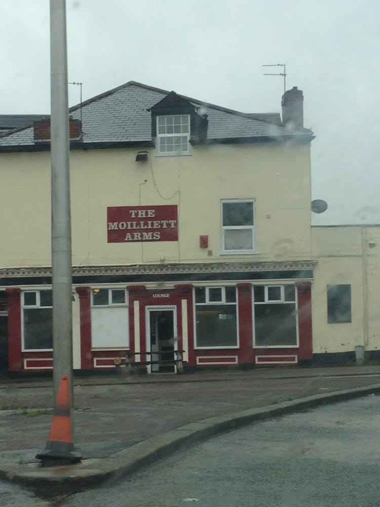 MOILLIETT ARMS - Updated October 2025 - 49 Cranford Street, Smethwick ...