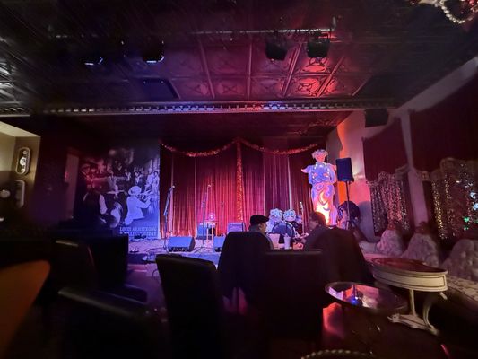 DES PLAINES THEATRE - Updated October 2025 - 220 Photos & 67 Reviews - 1476 Miner St, Des ...