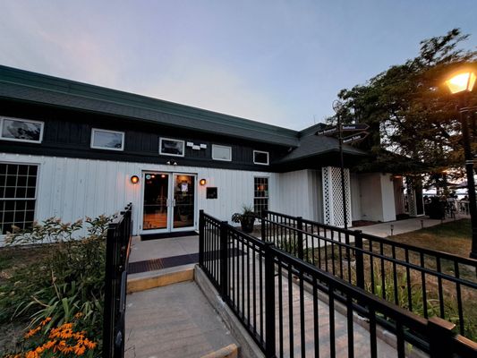 FARE - Updated December 2025 - 18 Photos - 50 Museum Dr, Orillia ...