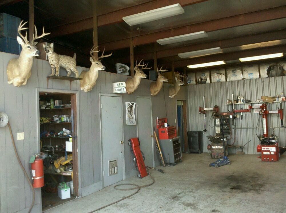 TOM’S TEXACO SERVICE STATION - Updated January 2026 - 1509 N Bayou Dr ...