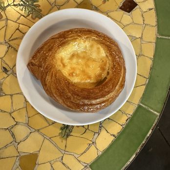 COCOLA BAKERY - Updated November 2024 - 2390 Photos & 1911 Reviews ...