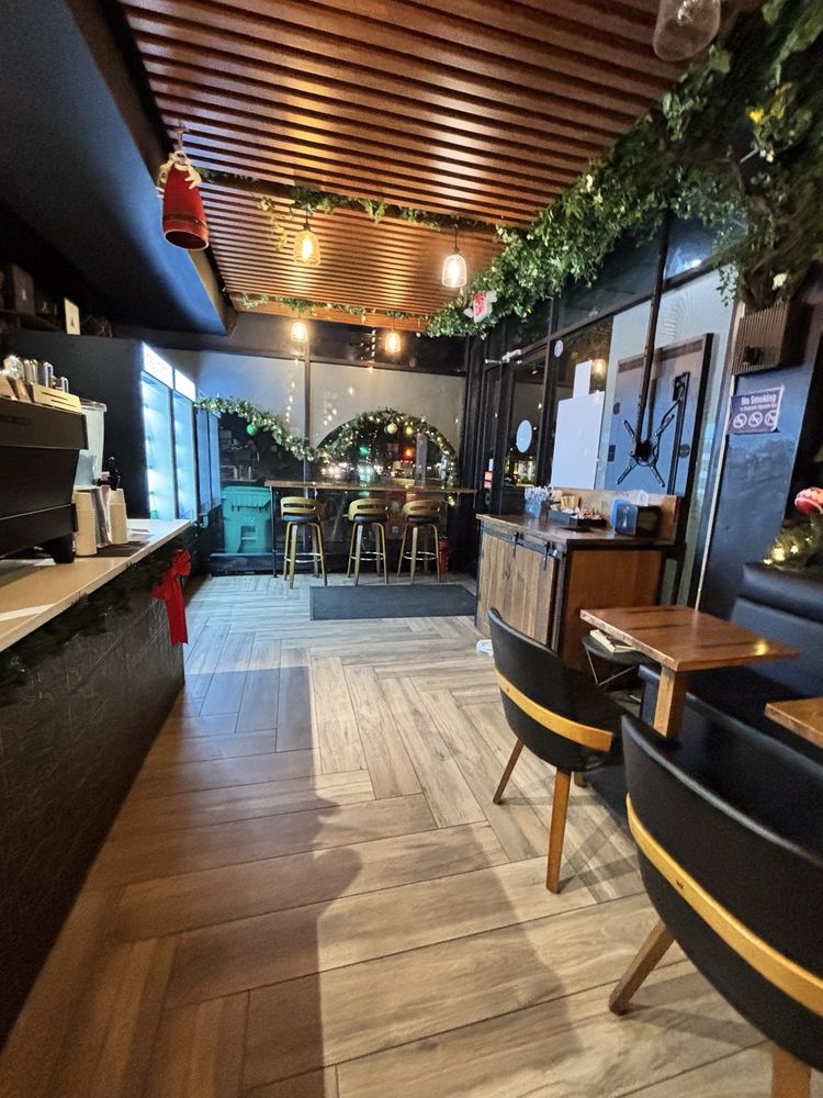 THE STATION CAFE - Updated January 2026 - 47 Photos & 14 Real Reviews - 623 2nd Ave, New York ...