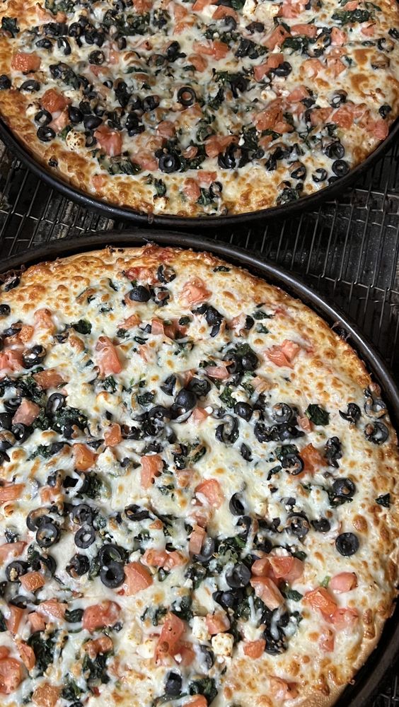 OMEGA PIZZA - Updated October 2025 - 74 Photos & 72 Reviews - 40 ...