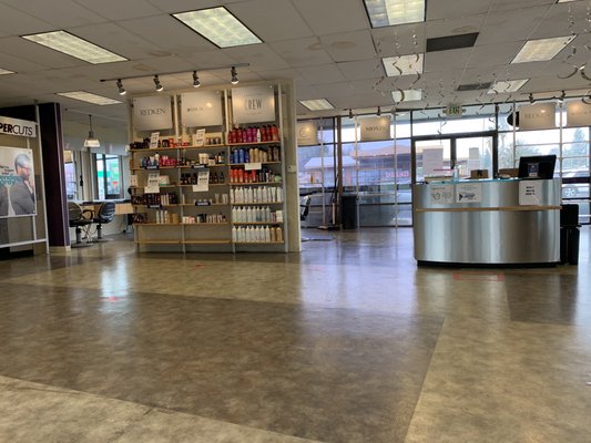 SUPERCUTS - Updated January 2025 - 30 Photos & 78 Reviews - 411 W Shaw ...