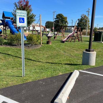 SINGING SPRING FOOD - Updated December 2025 - 19 Photos & 13 Reviews ...