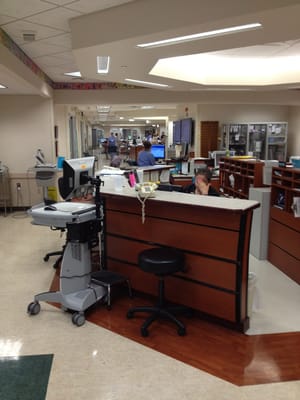 MERCY HOSPITAL & MEDICAL CENTER - Updated October 2025 - 26 Photos ...