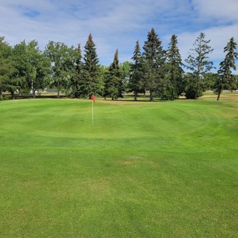 RUNDLE PARK GOLF COURSE - Updated December 2025 - 18 Photos - 2902 118 ...
