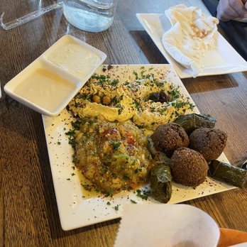 ROZ GRILL - Updated May 2025 - 137 Photos & 67 Reviews - 8200 ...