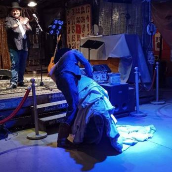 BEND GENERAL STORE - Updated July 2025 - 52 Photos & 42 Reviews - 438 ...