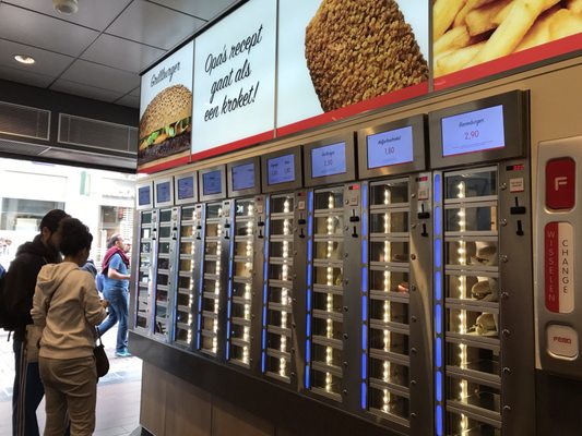 FEBO - Updated December 2025 - 31 Photos & 21 Reviews - Leidsestraat 94 ...