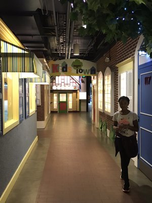 MICHIGAN SCIENCE CENTER - 192 Photos & 96 Reviews - 5020 John R St ...