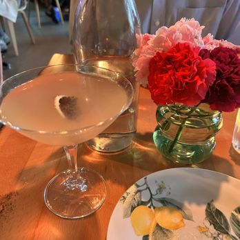 LILITH - Updated November 2024 - 288 Photos & 74 Reviews - 238 Spahr St ...