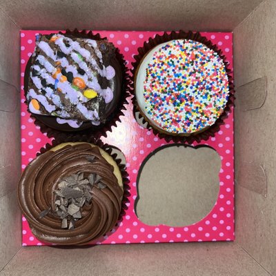 SMALLCAKES BATON ROUGE - Updated January 2026 - 77 Photos & 48 Reviews ...